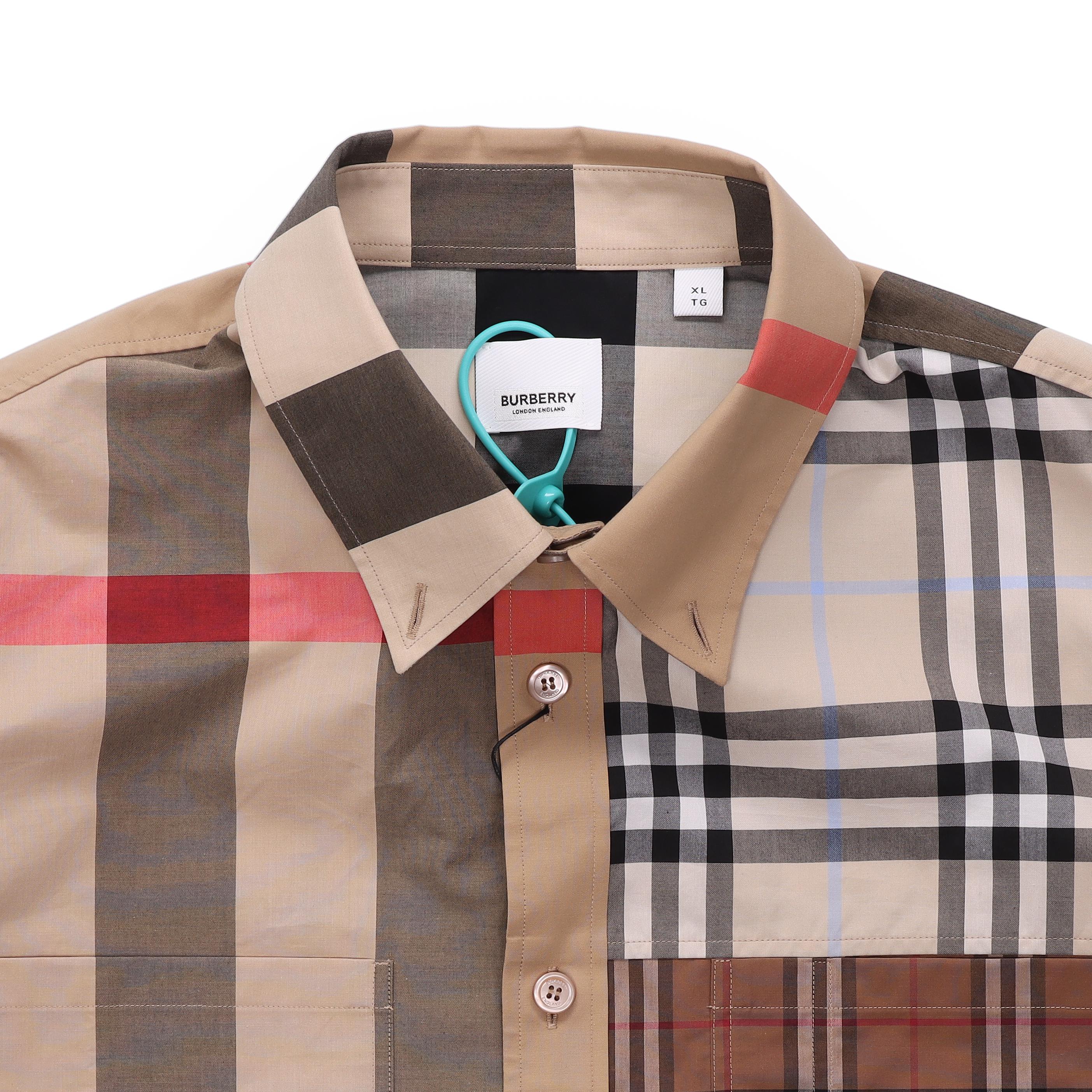Burberry Men Classic Check Cotton Loose Fit Long Sleeve Burberry Men Classic Check Cotton Loose Fit Long Sleeve