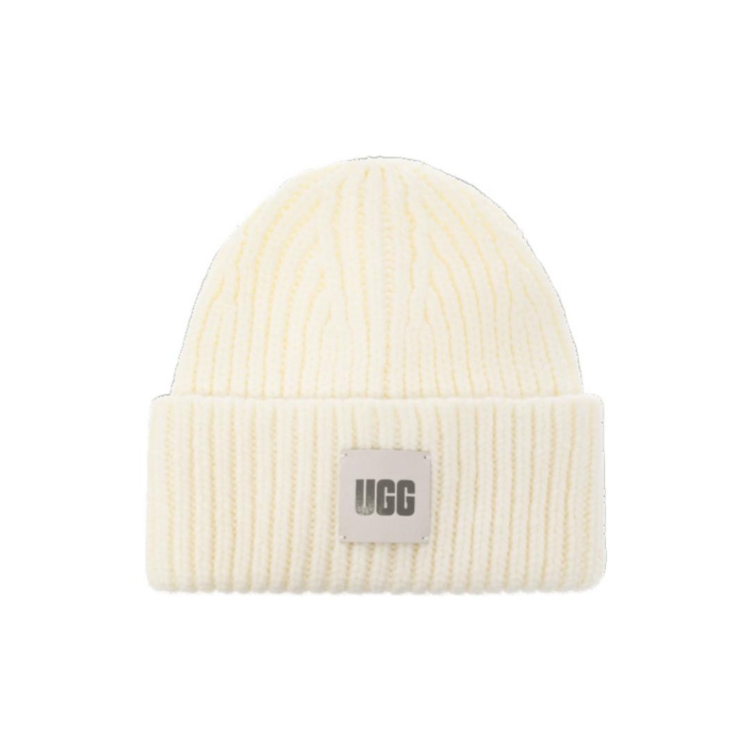 White ugg hat store
