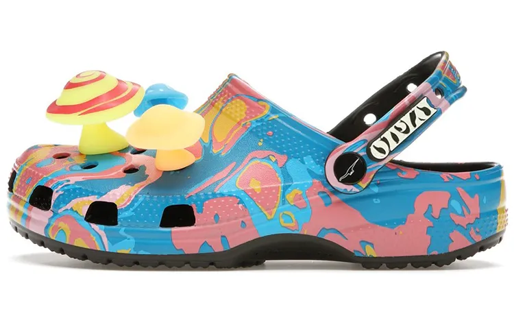 Crocs Classic Clog Diplo Take a Walk on The Weird Side - POIZON