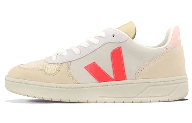 VEJA Unisex Sneakers Beige Unisex - POIZON