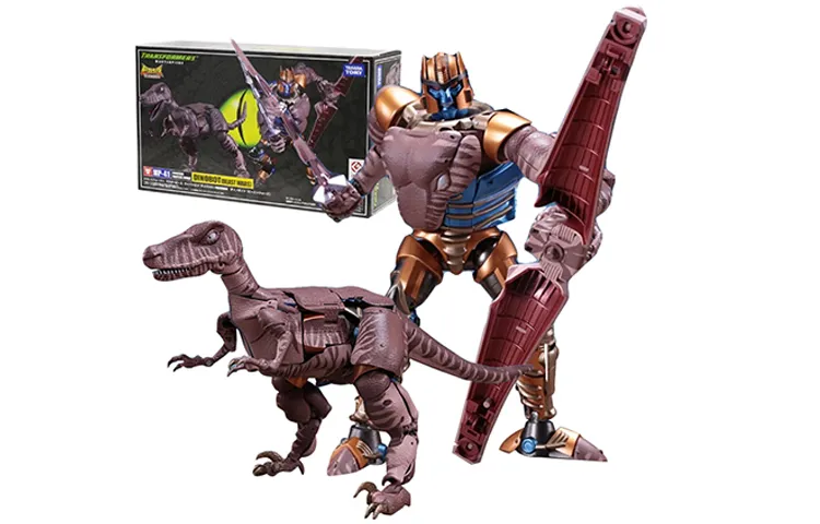 Hasbro Transformers Completed Model - POIZON