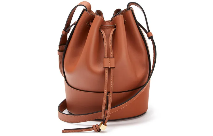 LOEWE Women Balloon Crossbody Bag - POIZON