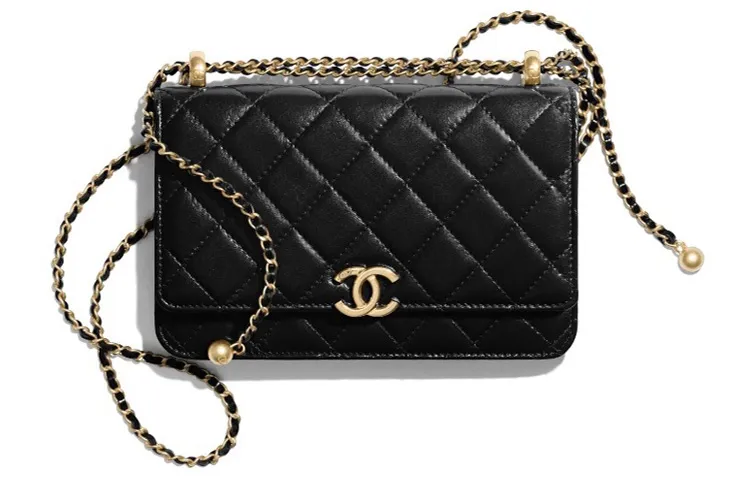 CHANEL Women's WOC Crossbody Bag - POIZON