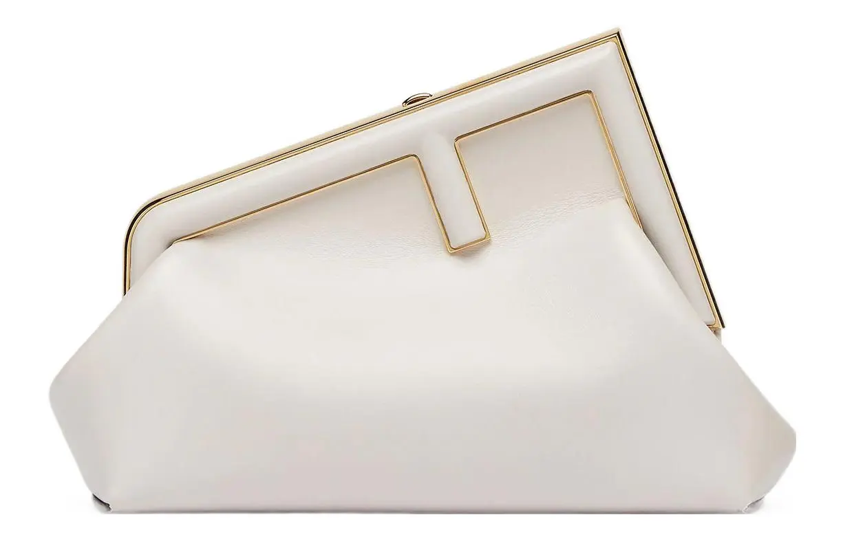 FENDI First Clutch - POIZON