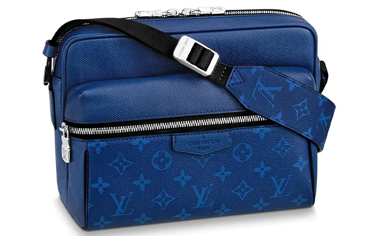 LOUIS VUITTON LV Outdoor Monogram Messenger Postman Bag Male Blue - POIZON