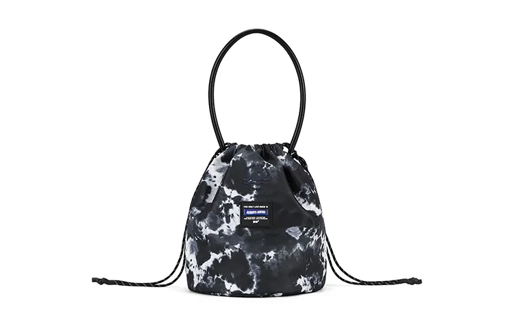 Subcrew Dream Holiday Series Crossbody Bags Black Tie-Dye - POIZON