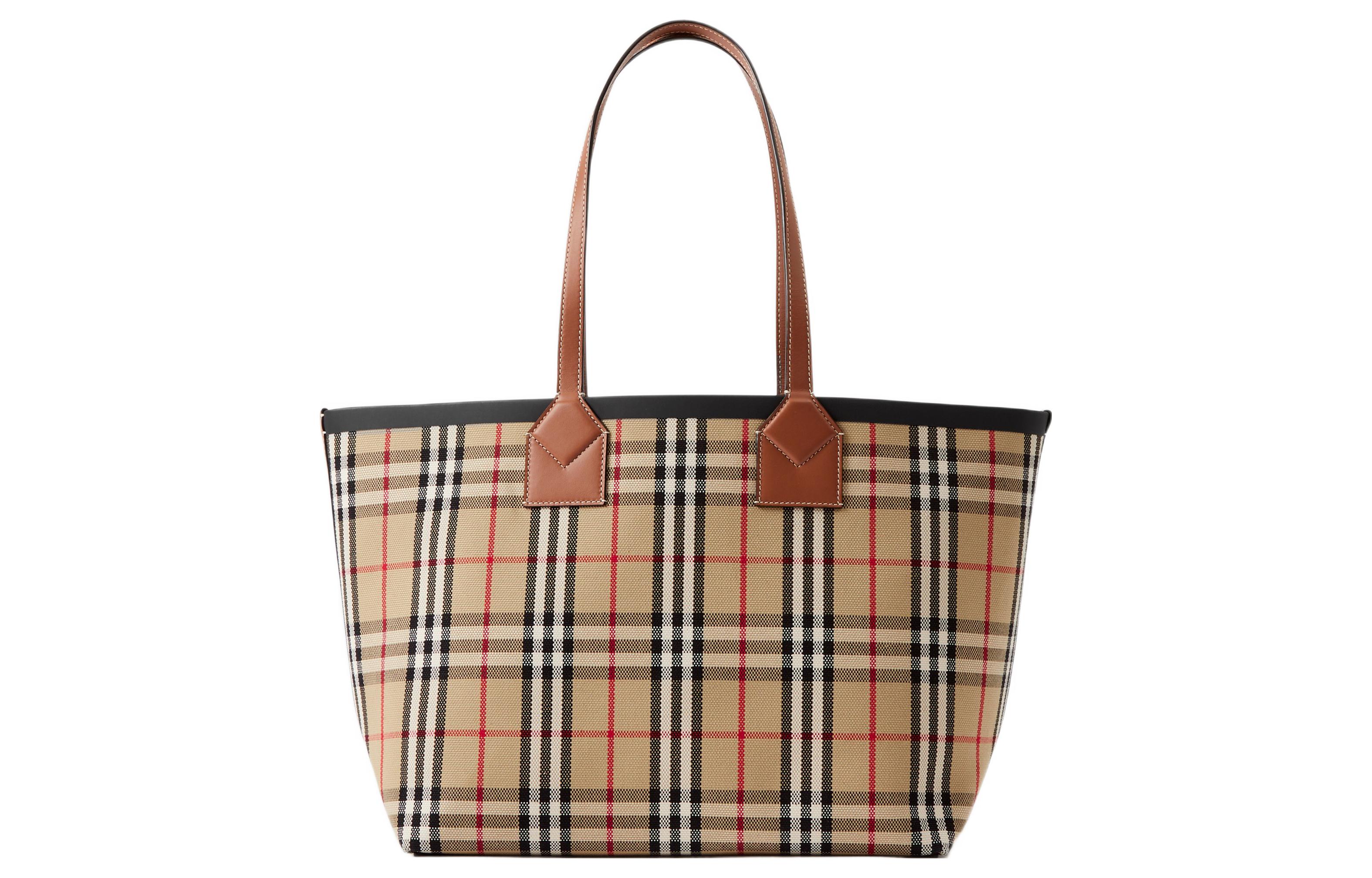 Burberry pocketbooks on sale store