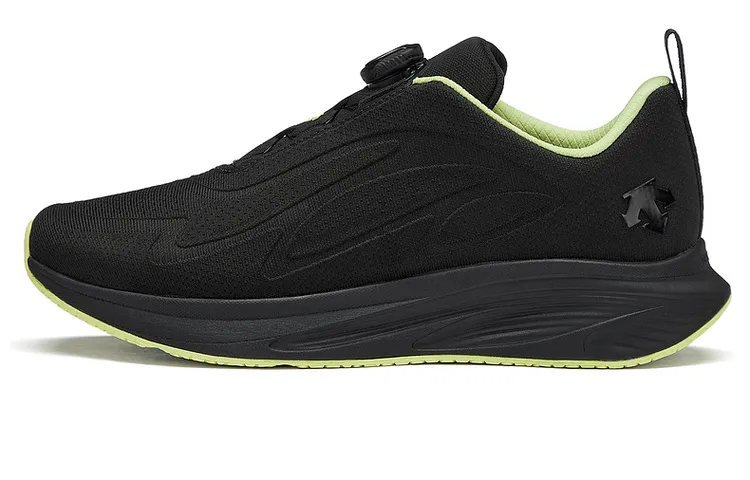 DESCENTE Running shoes Men - POIZON
