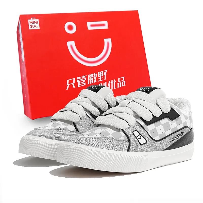 MINISO Dream M Series Skateboard Shoes Unisex Low-Top Classic Black ...