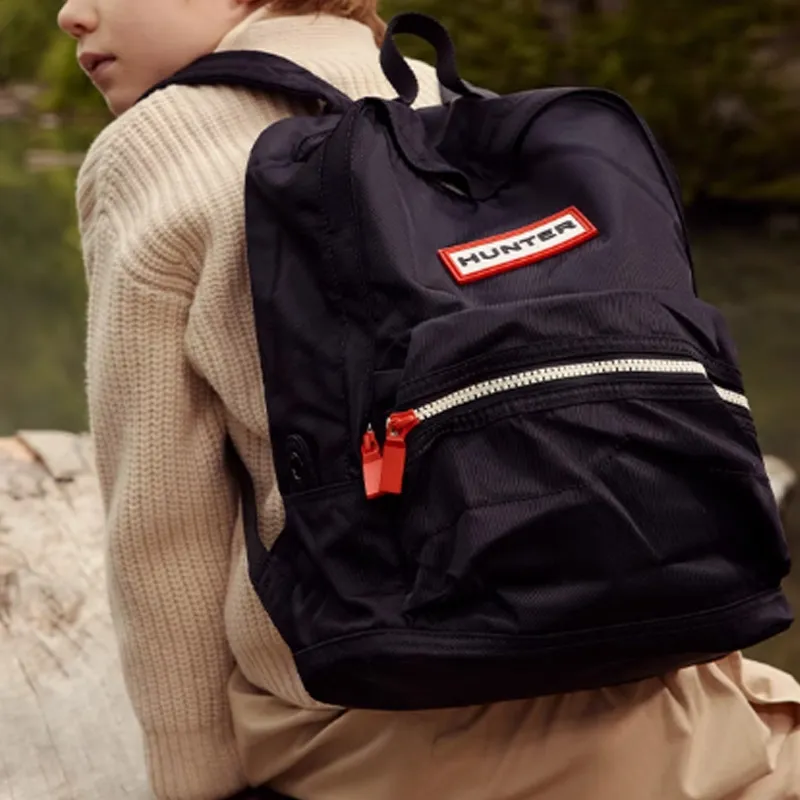 HUNTER Backpacks Black - POIZON